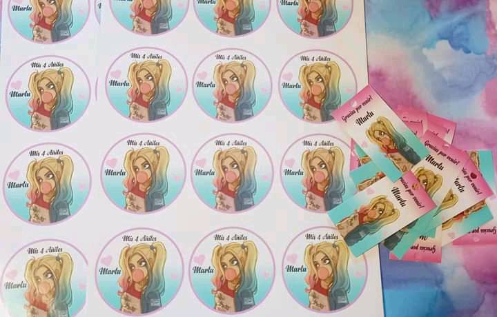 Plancha de stickers adhesivos para recortar en Mendoza