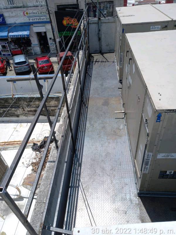 Fabricación de base de estructura de PTR en Campeche