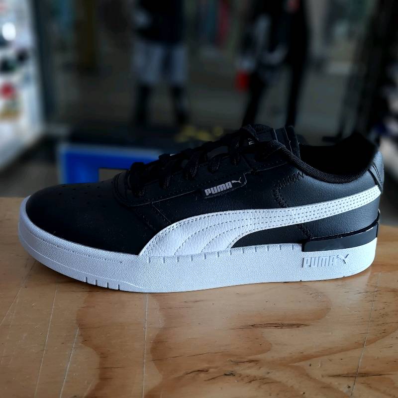 TENIS PUMA CLASICO NEGRO/BLANCO 38110901 en Santiago de Querétaro