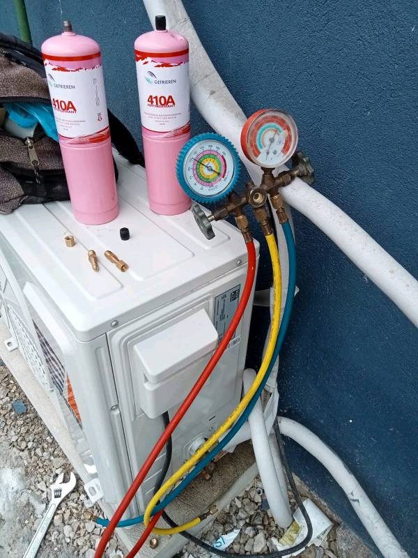 Carga de gas a minisplit en Tampico