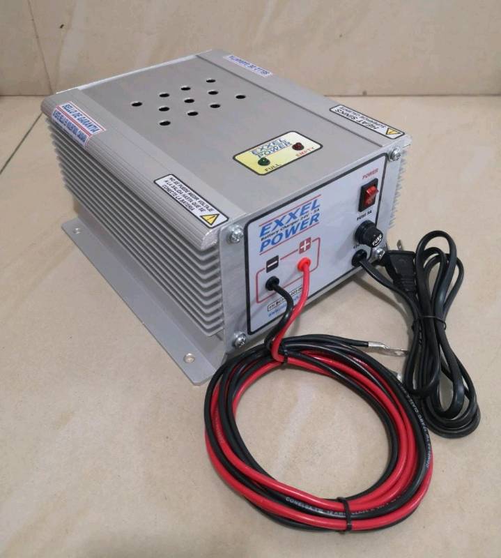 (CMB-0004) EXXEL POWER, CARG./MANT. BATERIAS 24VDC, 5A en Cuenca