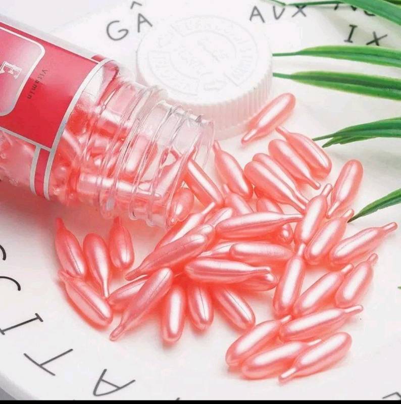 CAPSULAS DE VITAMINA E Y EXTRACTO DE ROSAS PARA EL ROSTRO en Quito