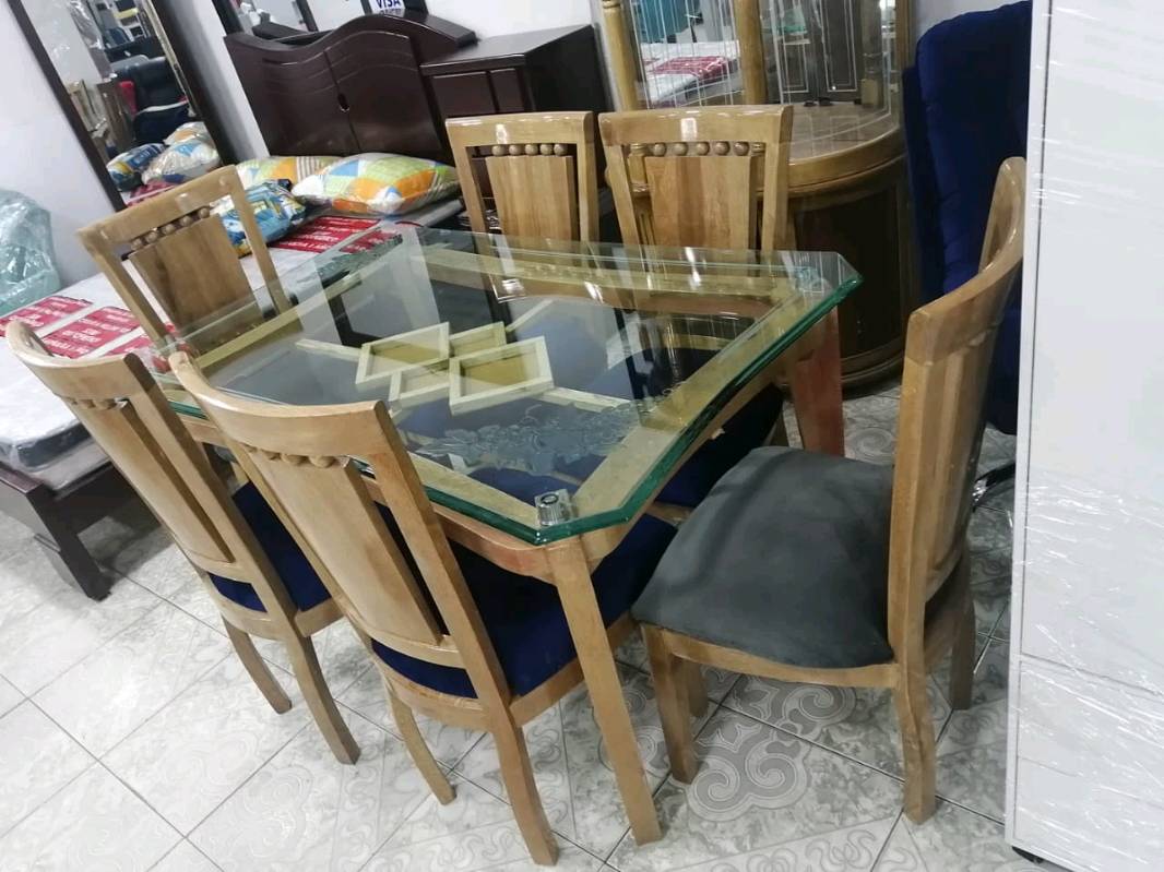 Comedor 6 puestos en flormorado en Bogota