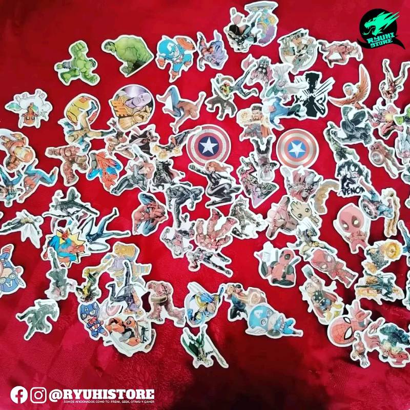 Stickers de personajes de Marvel y DC Cómics en David