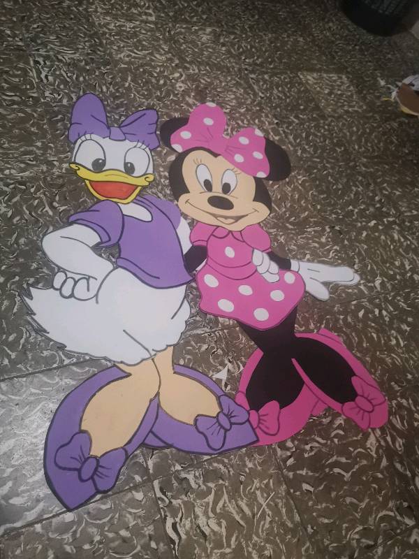 Muñecas Daysi y Minnie en Tela