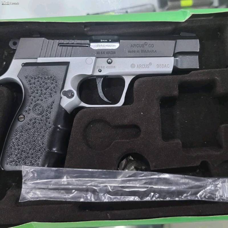PISTOLA ARCUS 98DA CALIBRE 9MM OPTIMA CONDICIONES TRAMISTE en San Pedro de Macoris