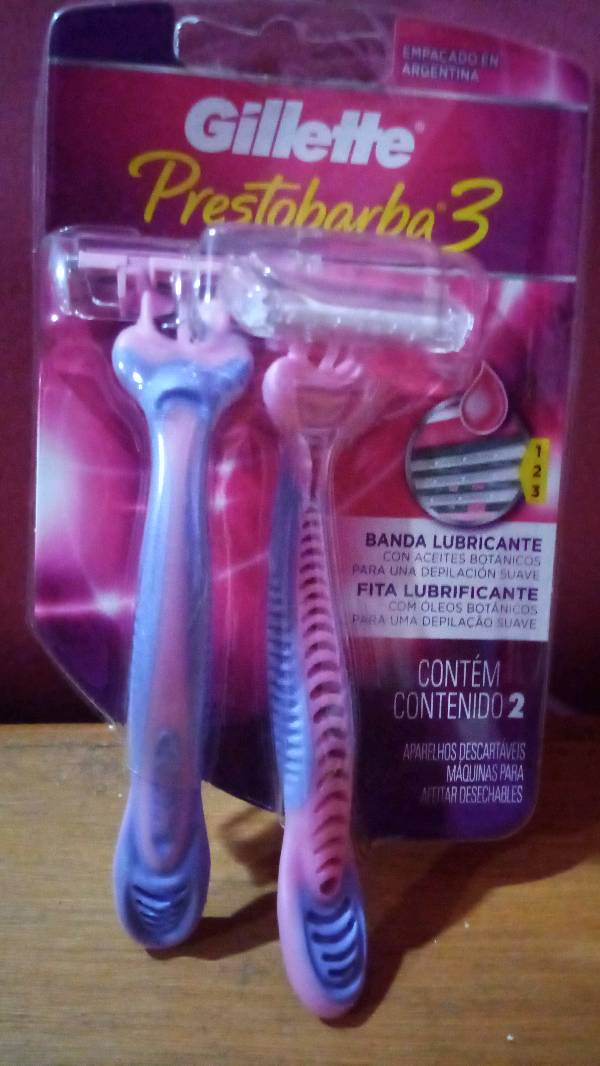 Gillette prestobarba 3 Girl en Asunción