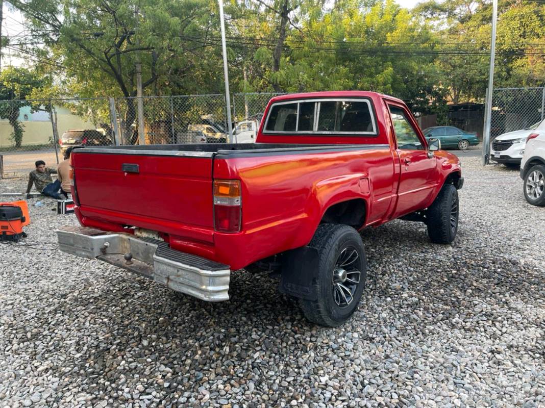 Toyota 22r 4x4 en San Pedro Sula