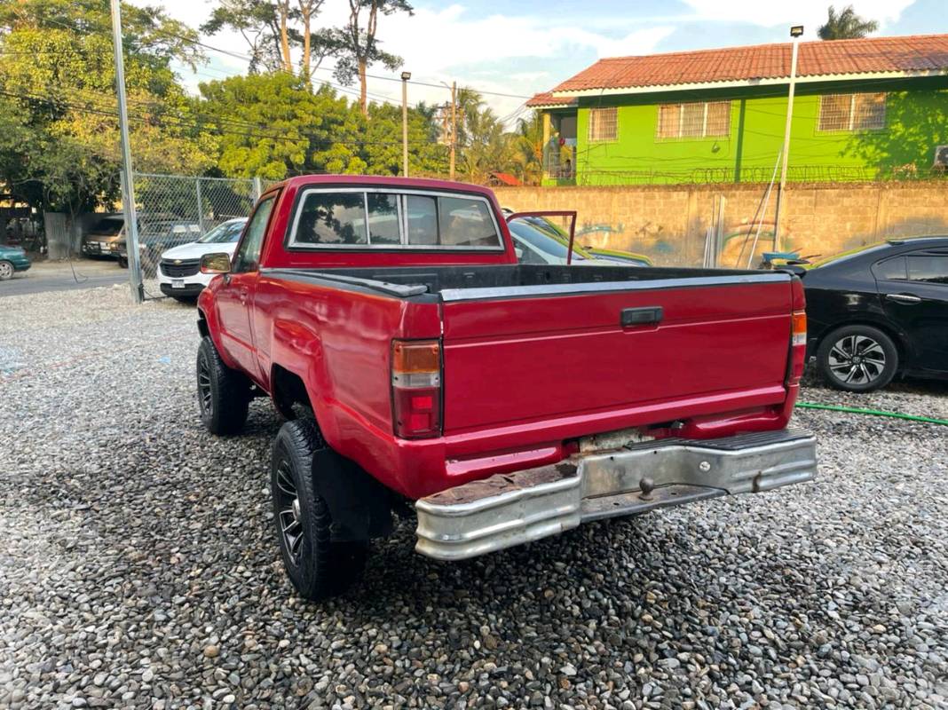 Toyota 22r 4x4 en San Pedro Sula
